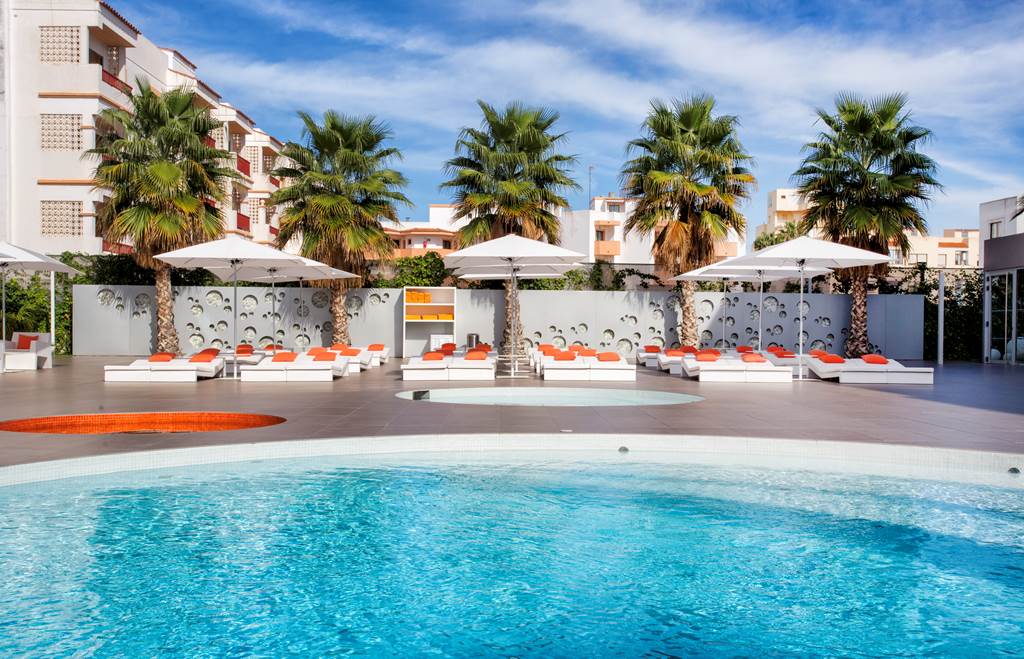 2023 IBIZA BREAK FOR 2 – Competition Fox