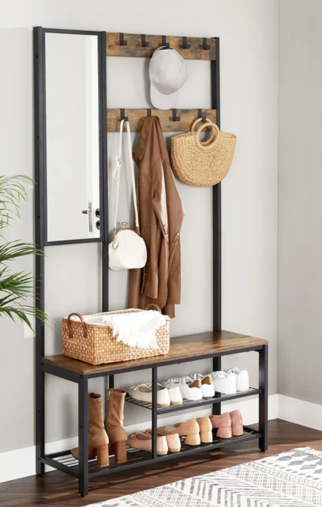 Kristian Hall Tree – Competition Fox