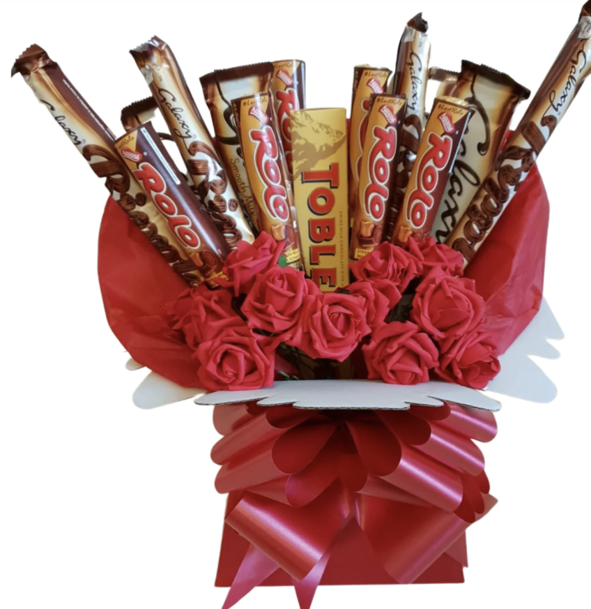 AUTO WIN – Galaxy & Rolo & Toblerone With Roses Bouquet – Competition Fox
